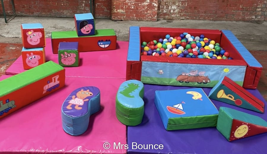 Peppa & Friends Ball Pit & Softplay - Hire in London
